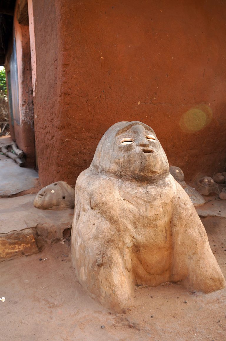 Le vaudou africain : nos cérémonies chez les prêtres vaudou et leurs ...