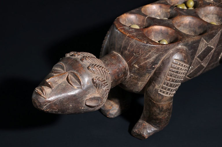 Le jeu d'Awalé - Règles du jeu - Africouleur